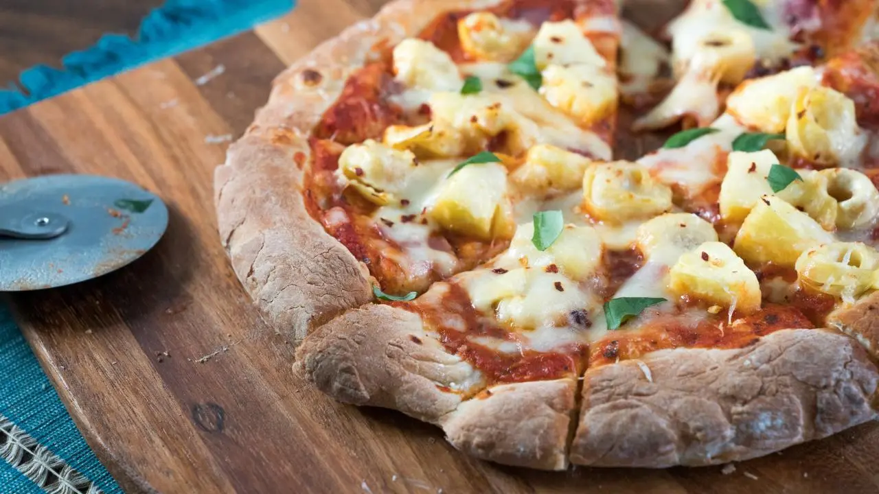 Pasta Pizza Recipe | Trisha Yearwood | Food Network