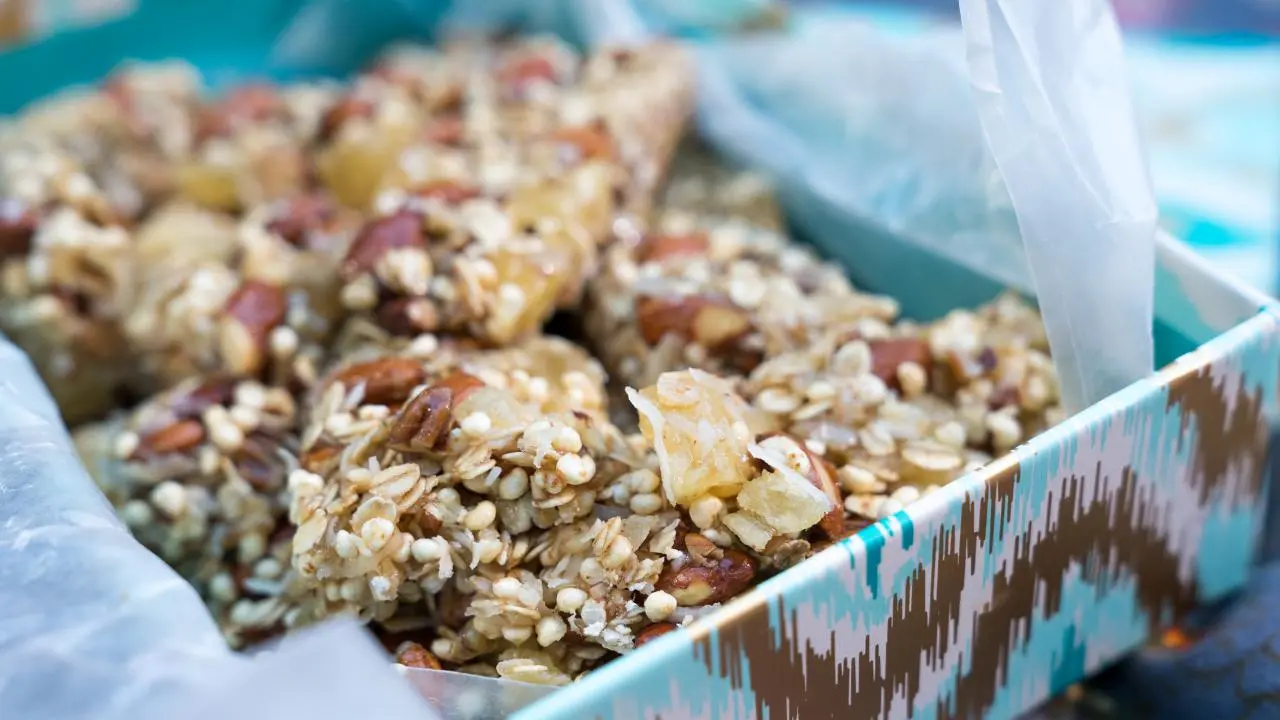 Tropical Roadie Bars Recipe | Trisha Yearwood | Food Network