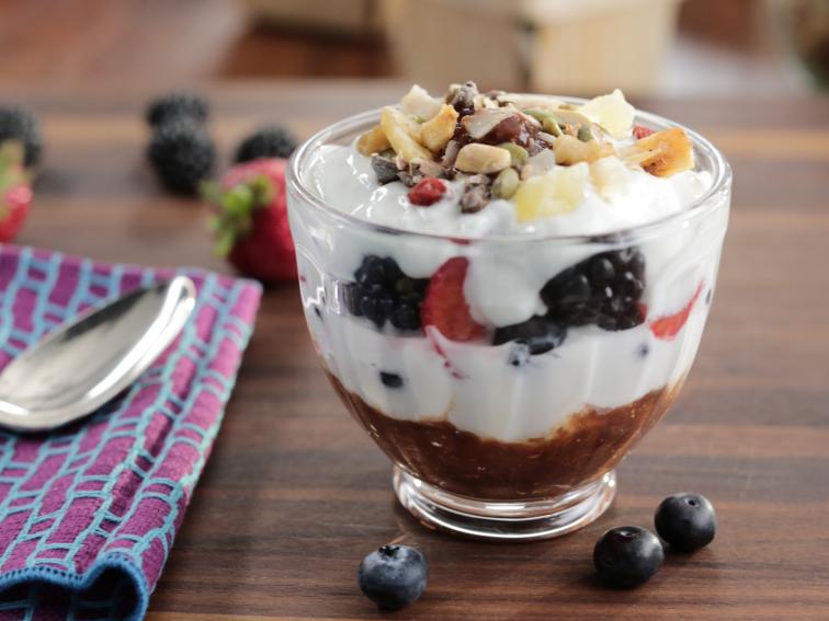 Breakfast Parfaits with Fig Compote Recipe | Valerie Bertinelli | Food ...