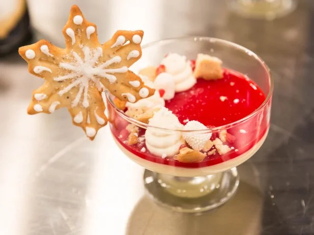 31 Delicious Desserts from Holiday Baking Championship, Season 4 | Food ...