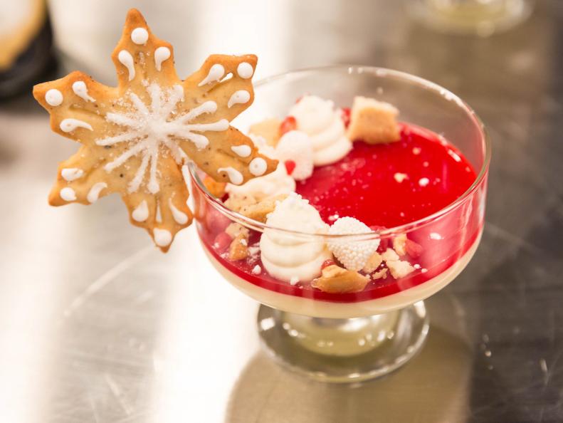31 Delicious Desserts from Holiday Baking Championship, Season 4 ...