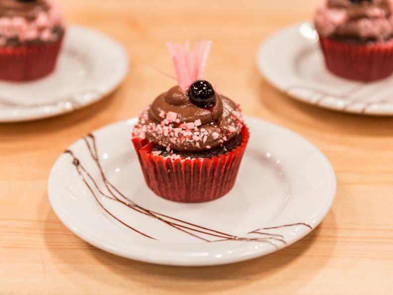 31 Delicious Desserts from Holiday Baking Championship, Season 4 ...
