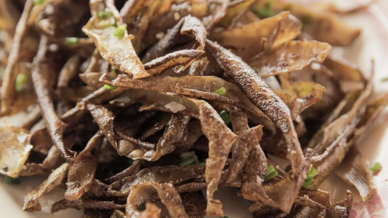 Roasted Potato Peels Recipe | Ree Drummond | Food Network