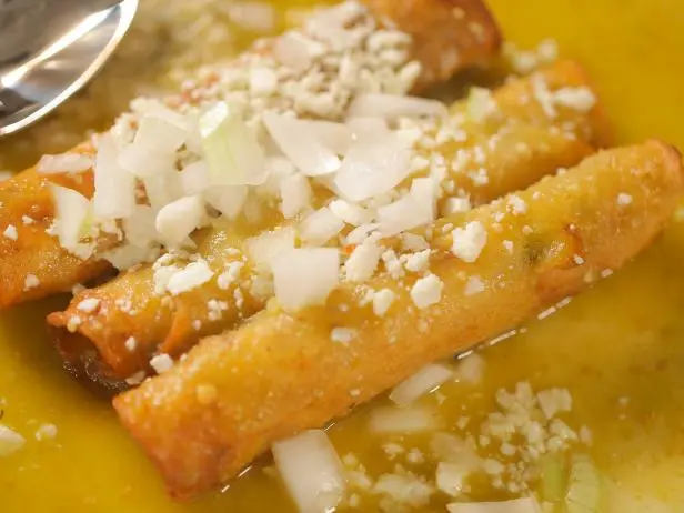 Tacos Chelo Recipe | Food Network