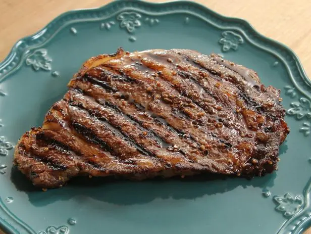 Breakfast Steak Recipe | Ree Drummond | Food Network