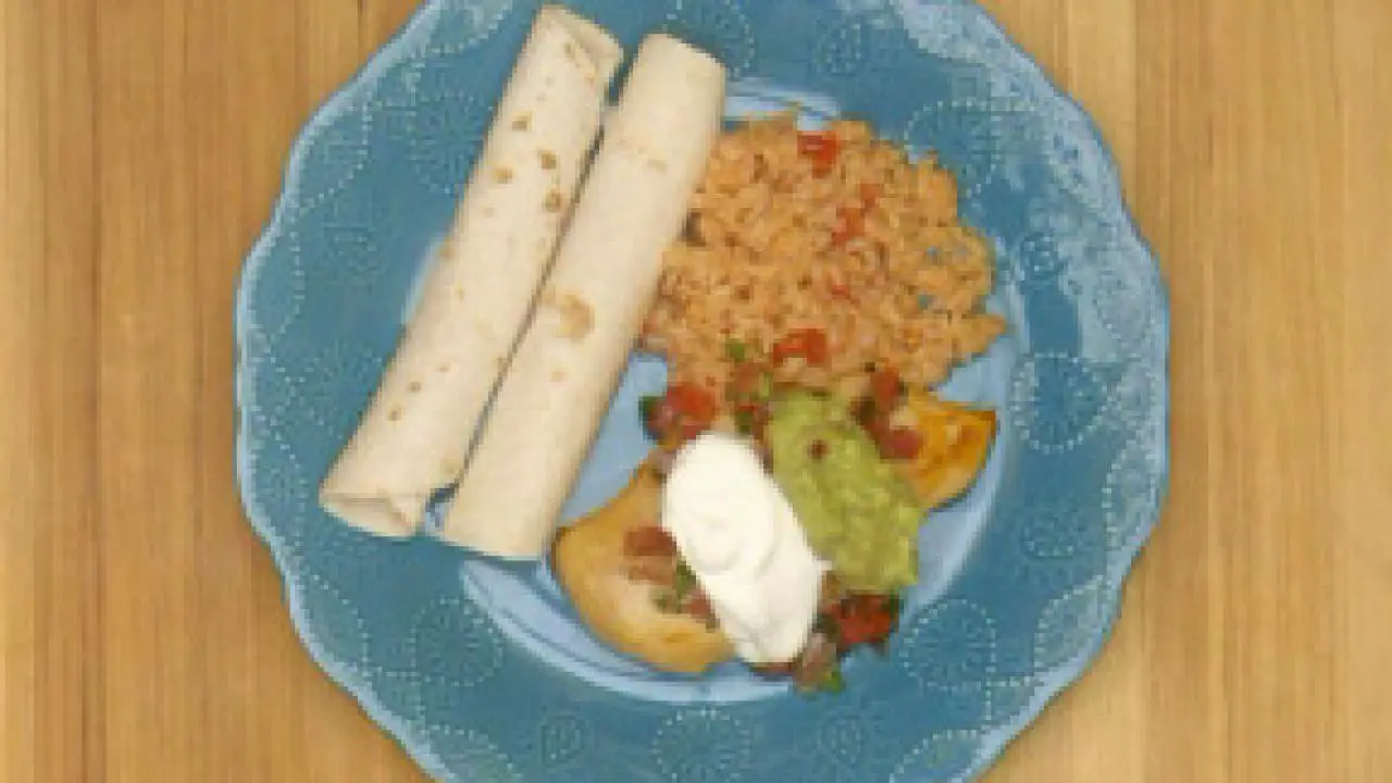 Red Hot Chicken Recipe | Ree Drummond | Food Network