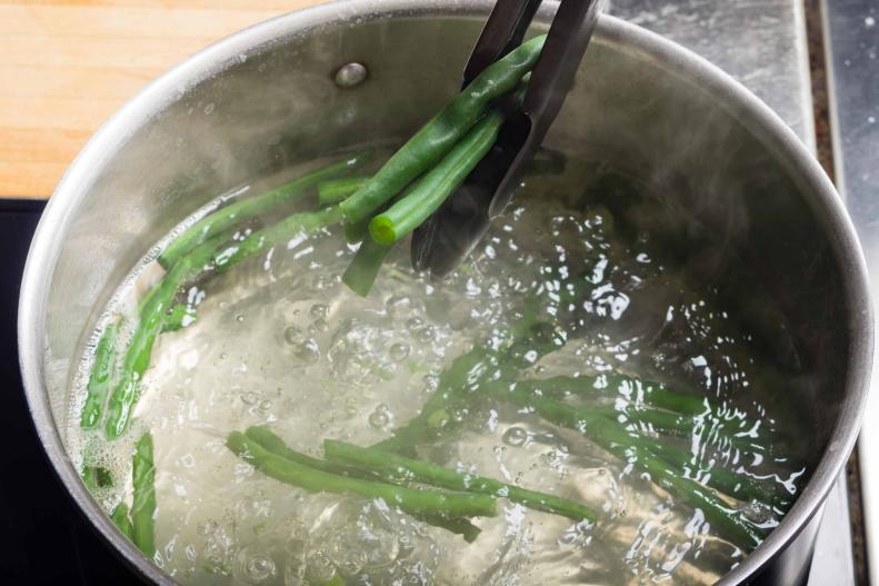 10 Pro Moves Home Cooks Can Use Every Day | Cooks vs. Cons | Food Network