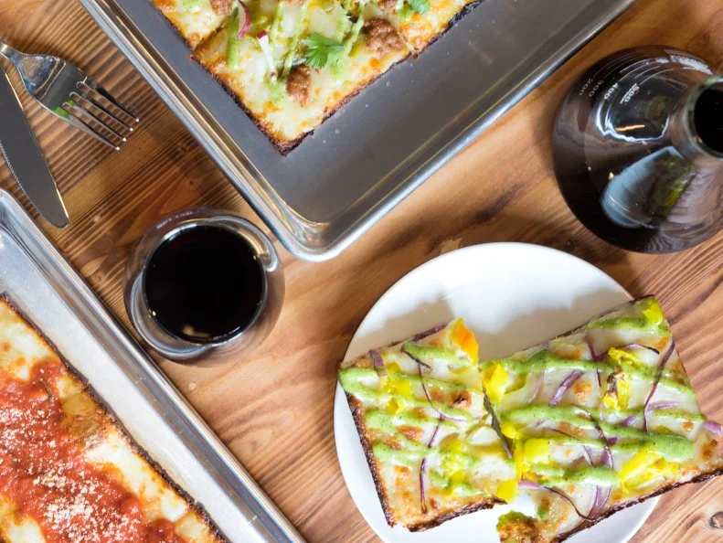 7 Best Restaurants for Square Pizza Outside Detroit | Food Network