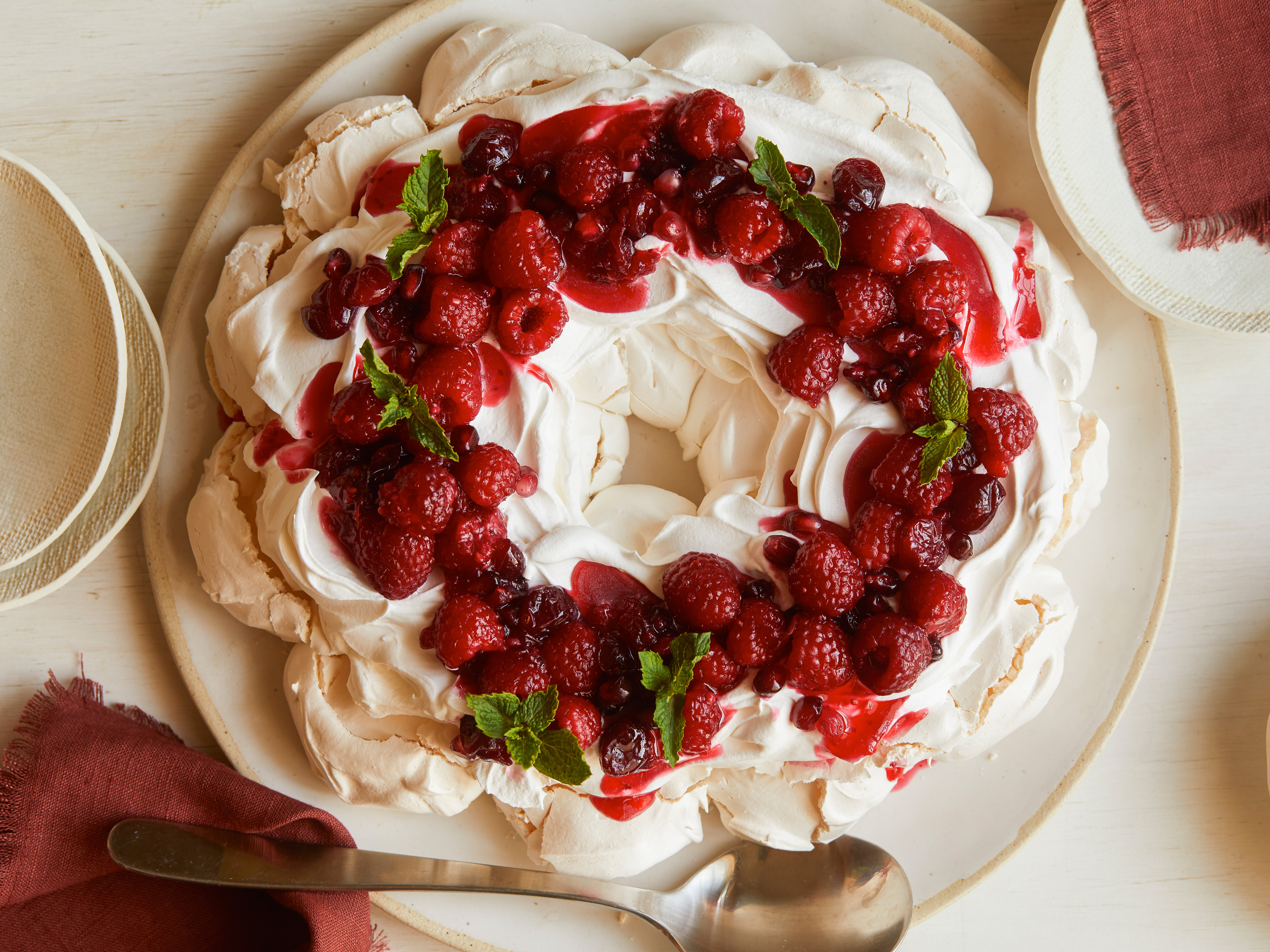 Holiday Berry Meringue Wreath Recipe - Chef's Resource Recipes