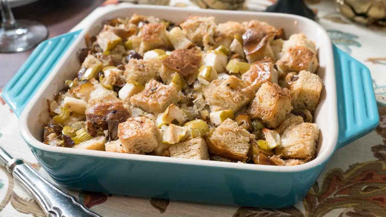 Roasted Chestnut and Apple Dressing Recipe | Trisha Yearwood | Food Network