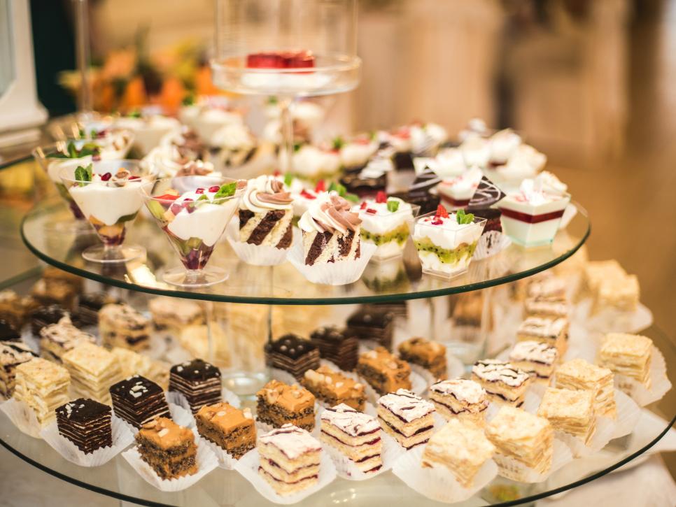 A Nutritionist’s Healthy Buffet Strategies : Food Network | Healthy ...