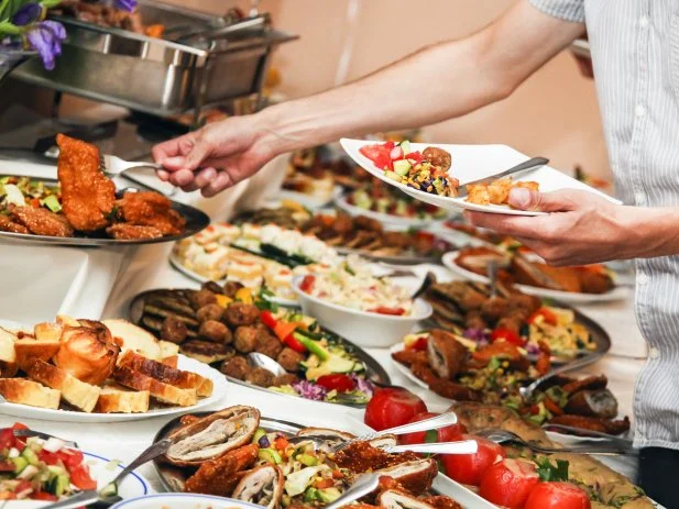 A Nutritionist’s Healthy Buffet Strategies : Food Network | Food Network