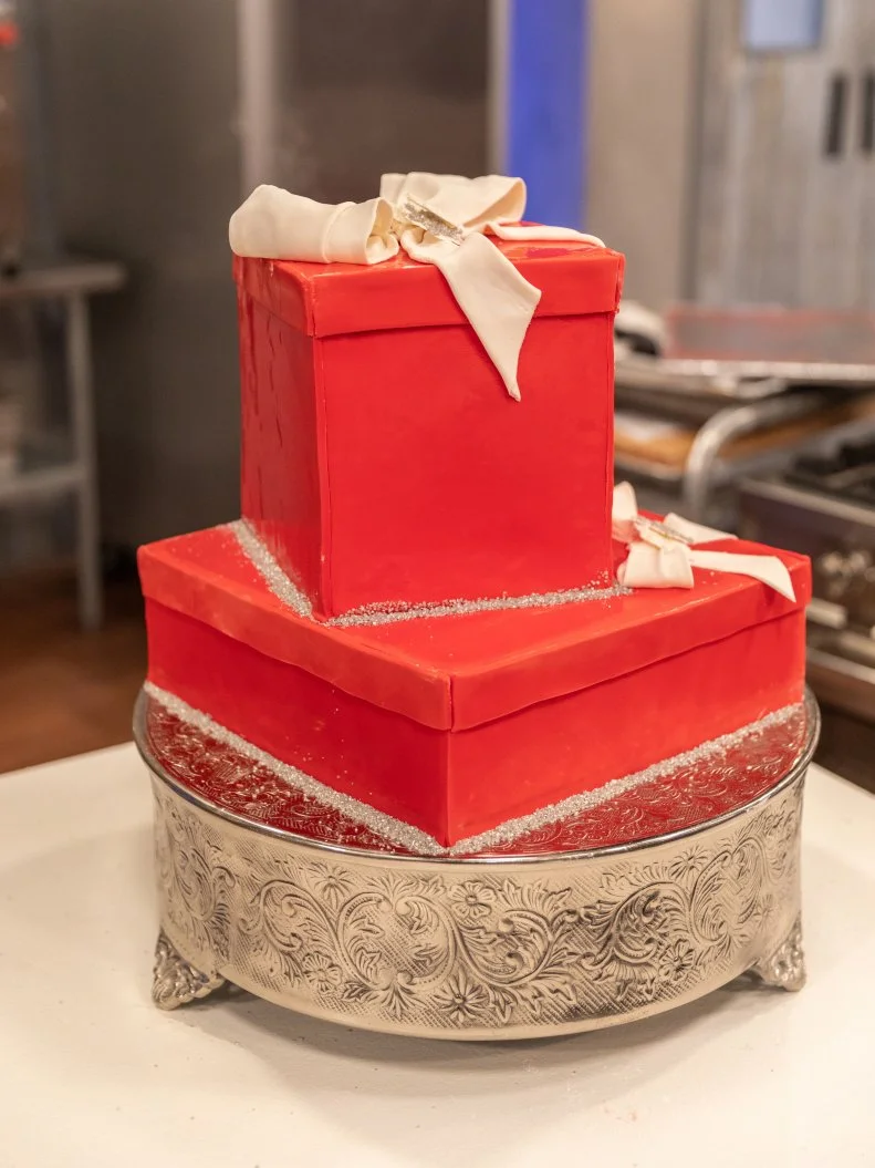 Delicious Desserts from Holiday Baking Championship | Food Network