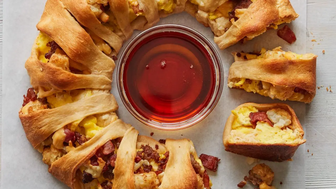 Breakfast Crescent Ring Recipe | Food Network Kitchen | Food Network