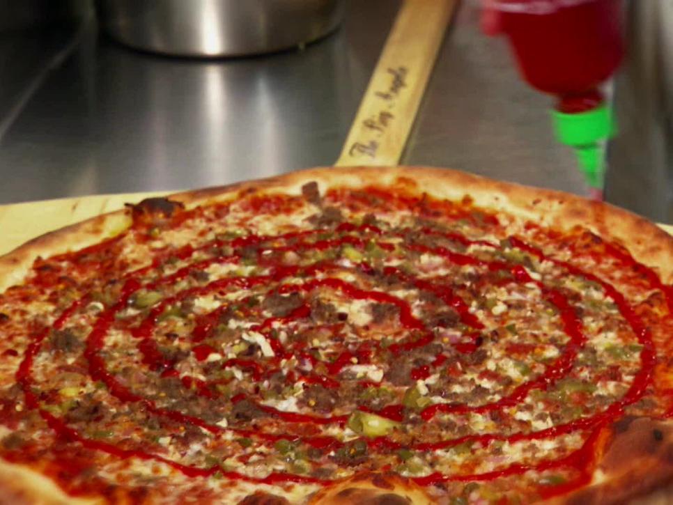 7 Best Pizzas from Diners, Drive-Ins and Dives | Diners, Drive-Ins and ...
