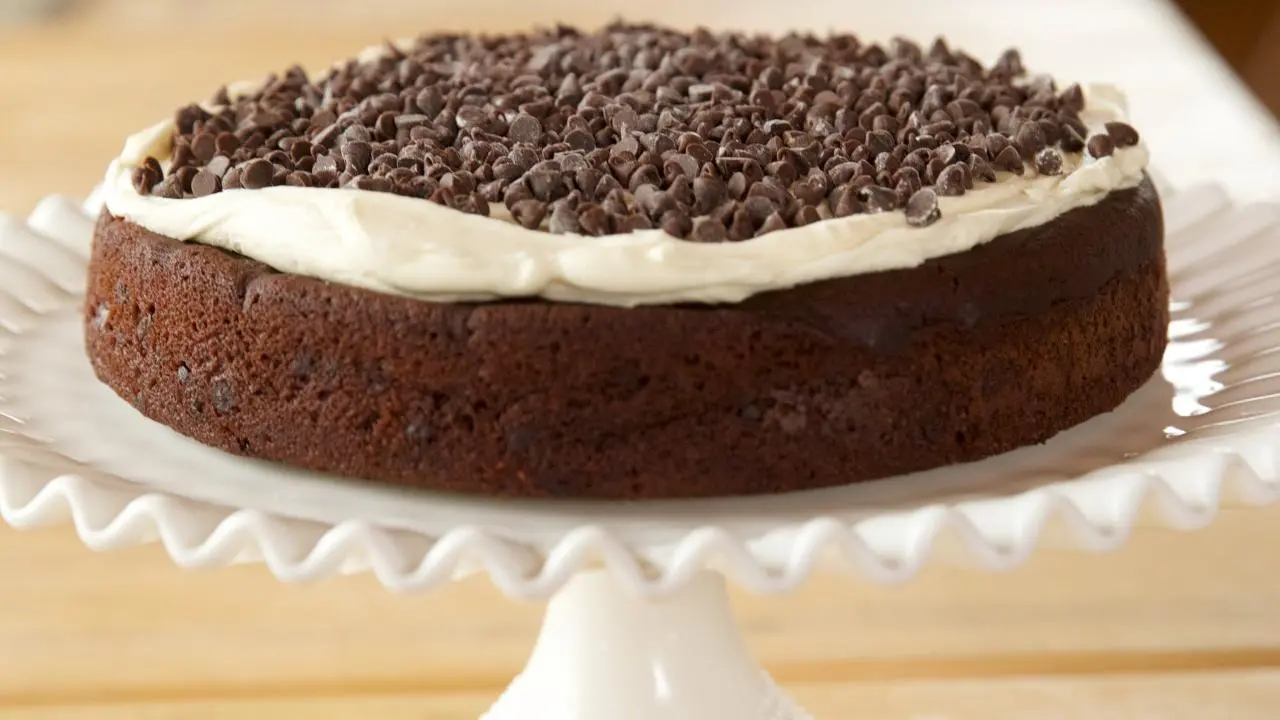 11-Carton Cake Recipe | Ree Drummond | Food Network