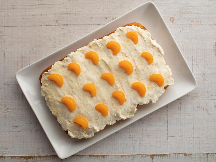 Pig Pickin' Cake Recipe | Ree Drummond | Food Network