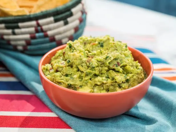 Chipotle Chive Guacamole Recipe - Chef's Resource Recipes