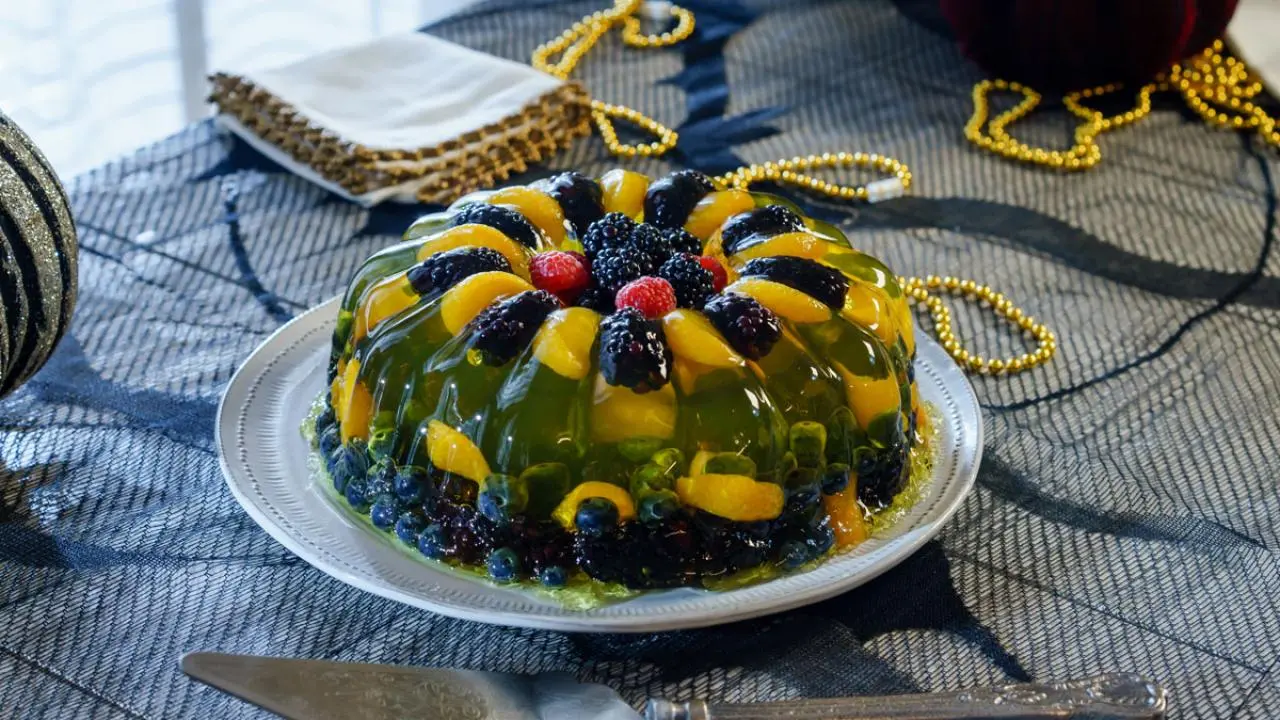Festive Fruit Gelatin Mold Recipe | Trisha Yearwood | Food Network