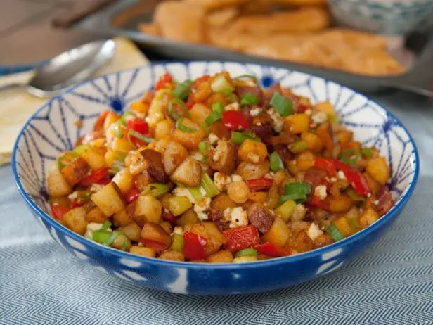 Bacon Blue Cheese and Potato Hash Recipe | Trisha Yearwood | Food Network