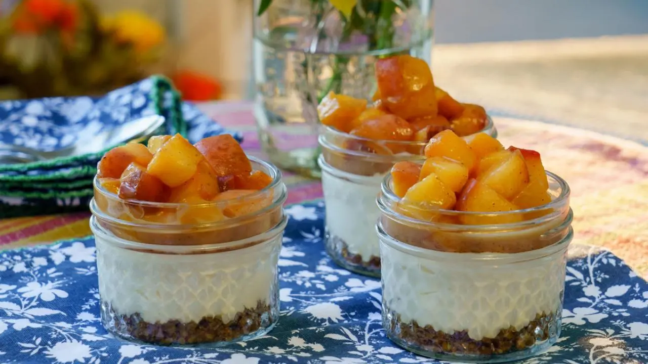 Mini Georgia Peach Cheesecakes Recipe | Trisha Yearwood | Food Network