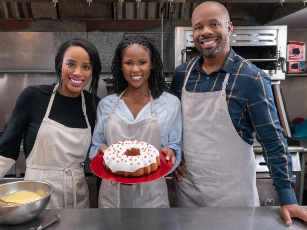 Baking Christmas Premieres on OWN | Food Network