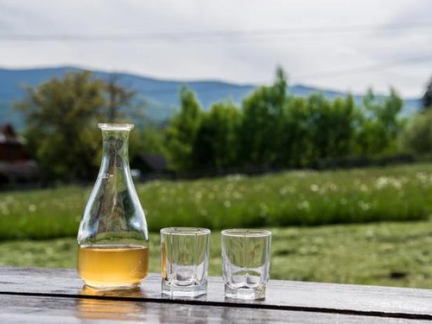 What Is Mead and How Does It Taste? | Recipes, Dinners and Easy Meal ...