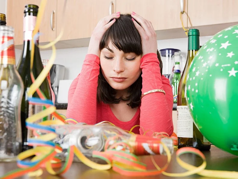 How to Prevent and Cure Hangovers, According to Nutritionists | Food ...