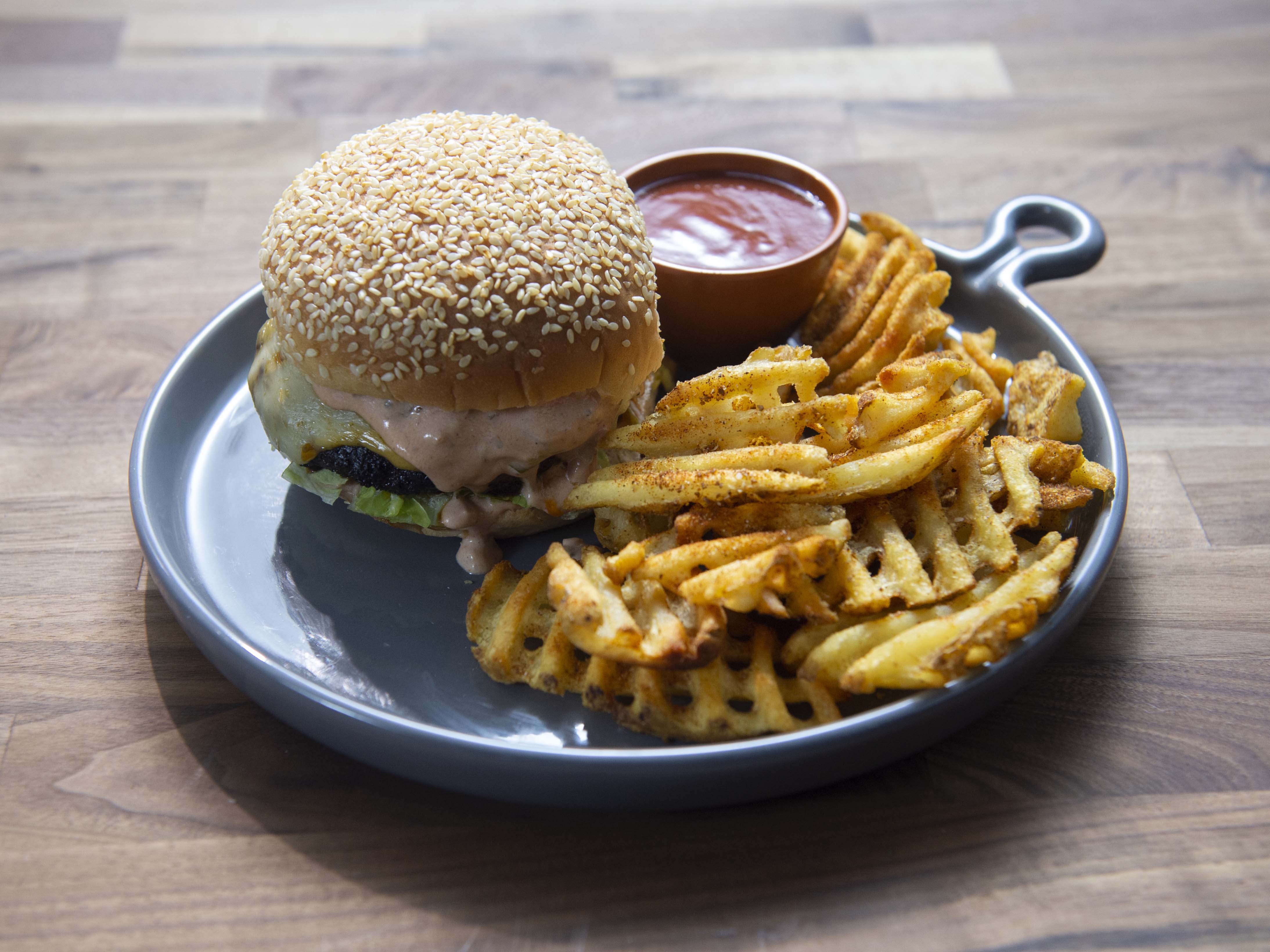 Mexi-Mac Burgers and Waffle Fries with Taco Sauce Recipe - Chef's ...