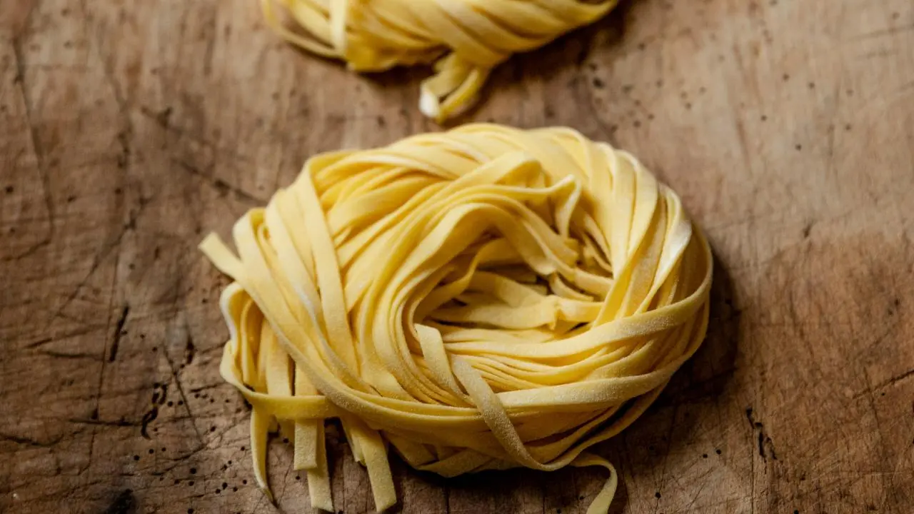 Fettuccine Recipe | Food Network