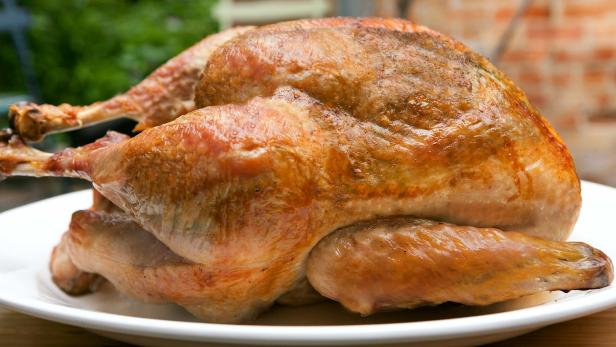 Classic Roast Turkey Recipe | Food Network