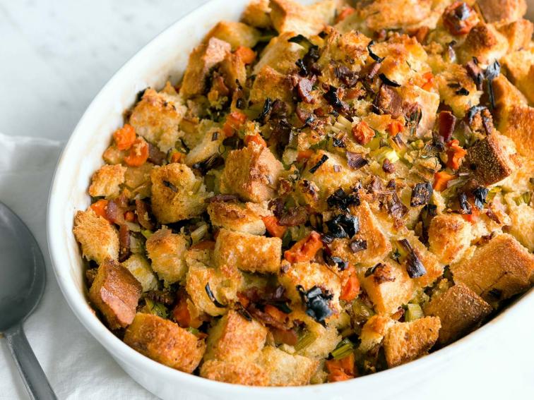 Crunchy Bread Dressing with Bacon & Leeks Recipe | Food Network