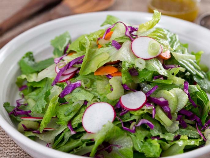 Mom's Simple Salad Recipe | Naomi Pomeroy | Food Network