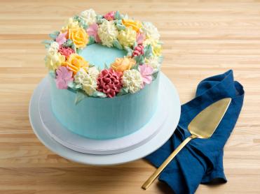 Buttercream for Piped Roses Recipe | Dan Langan | Food Network