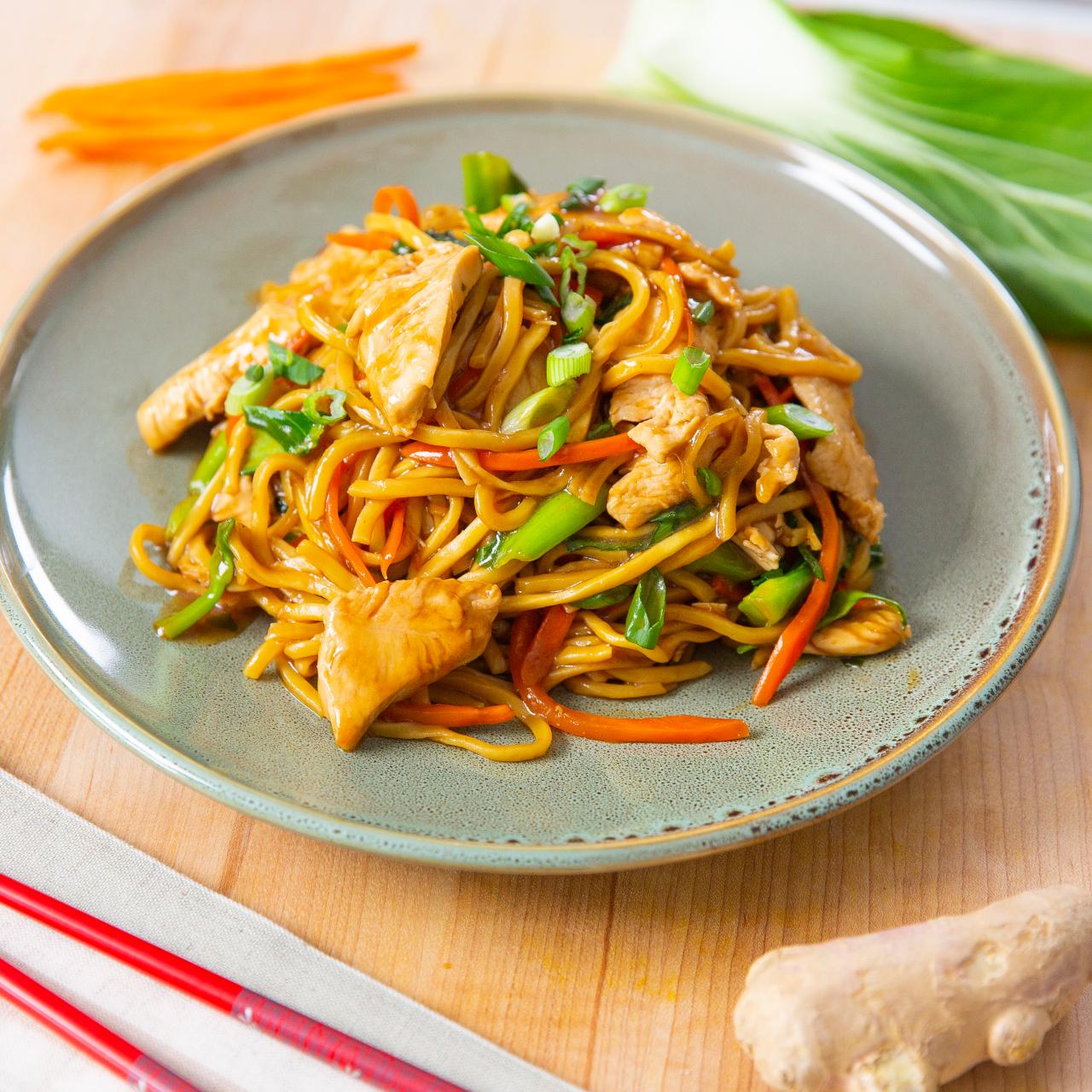Authentic Chicken Lo Mein Recipe