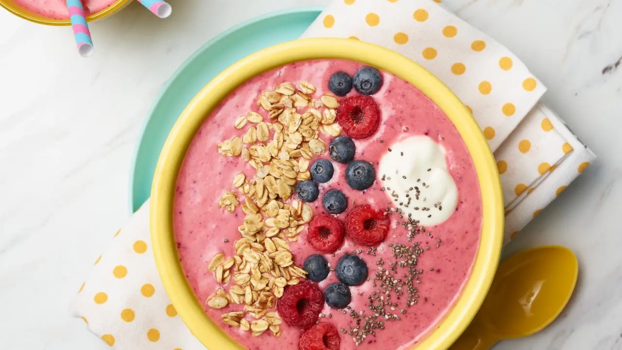 Mixed Berries and Banana Smoothie (and Smoothie Bowl) Recipe | Food ...