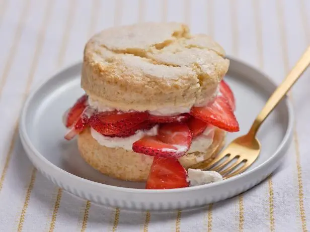 The Best Classic Strawberry Shortcake Recipe | Food Network Kitchen ...