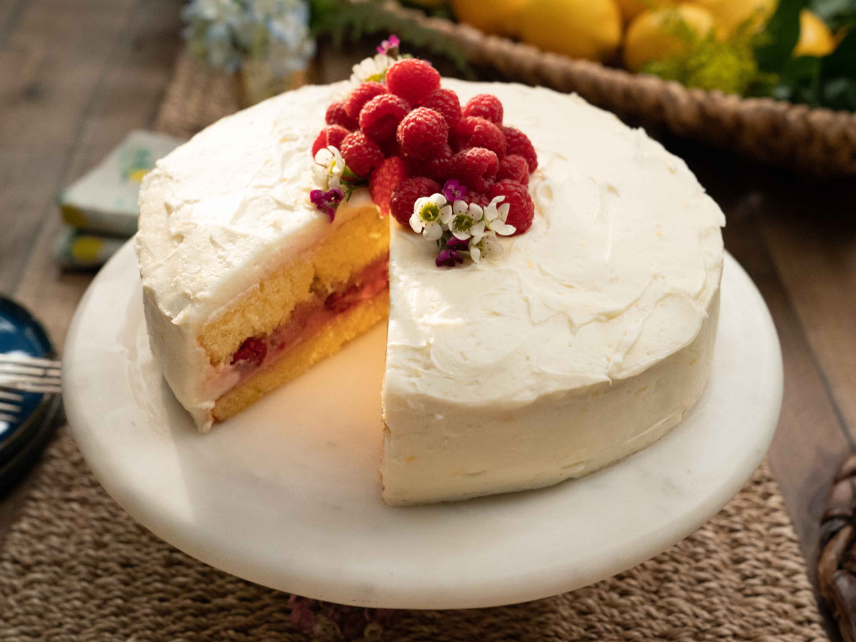 Lemon Raspberry Cake with Lemon Cream Cheese Frosting Recipe - Chef's ...