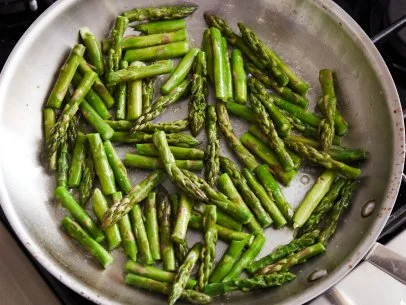 how to cook asparagus food network