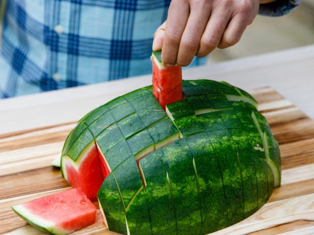 How to Cut a Watermelon 3 Ways | Grilling and Summer How-Tos, Recipes ...