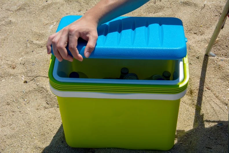 How to Eat Healthy at the Beach : Healthy Beach Snacks | Food Network