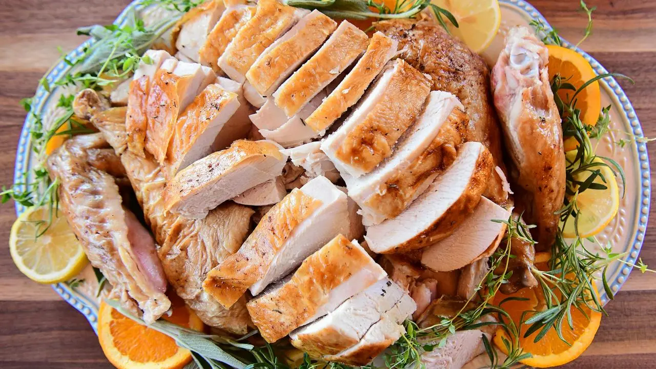 Simple Roast Turkey Recipe | Ree Drummond | Food Network