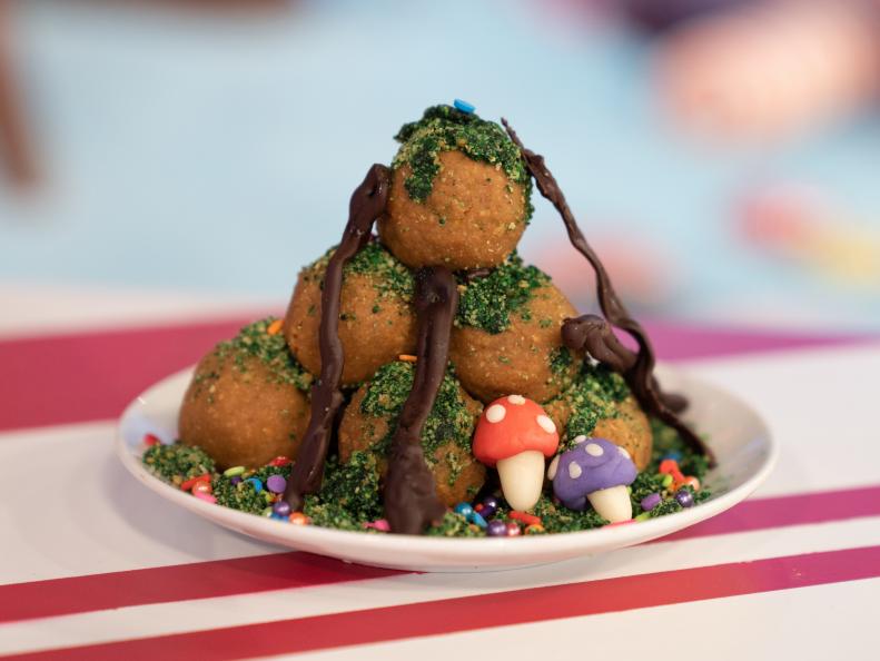 Stunning Sweet Masterpieces from Candy Land | Candy Land | Food Network