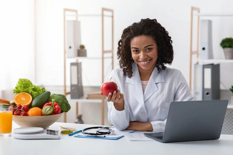 Things to Know About Seeing a Nutritionist | Food Network