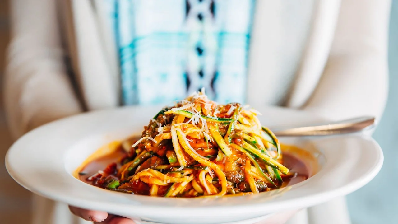 What does pasta contain store