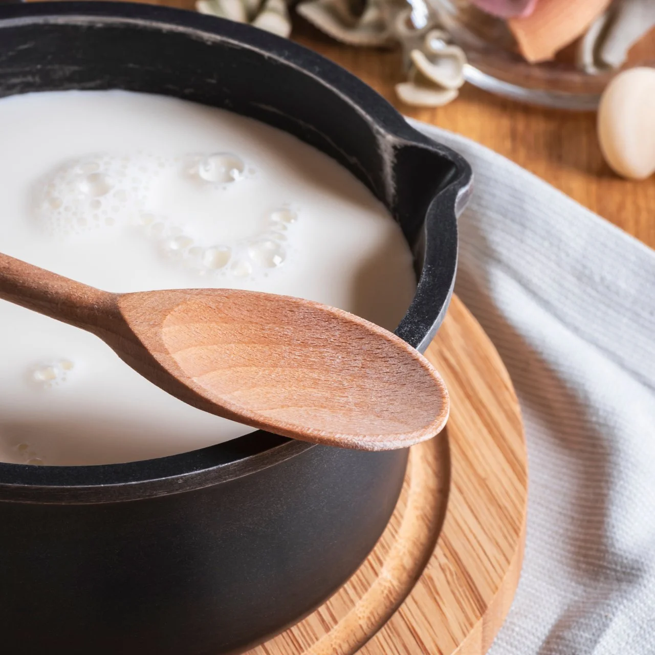 Mastering the Perfect Technique: How to Safely and Easily Scald Milk in ...