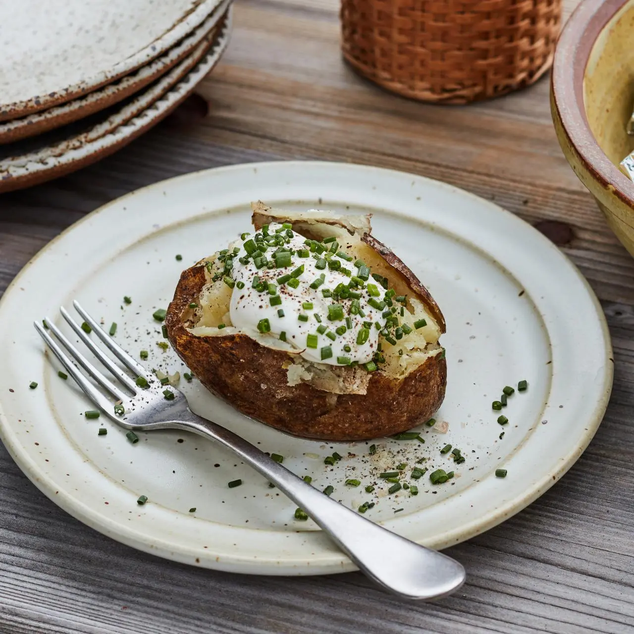 how to cook baked potatoes grill