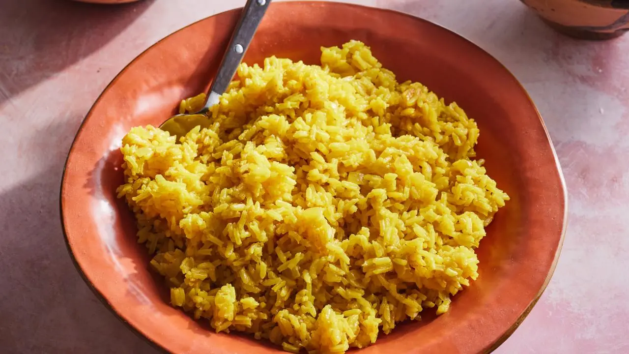 how to make rice yellow