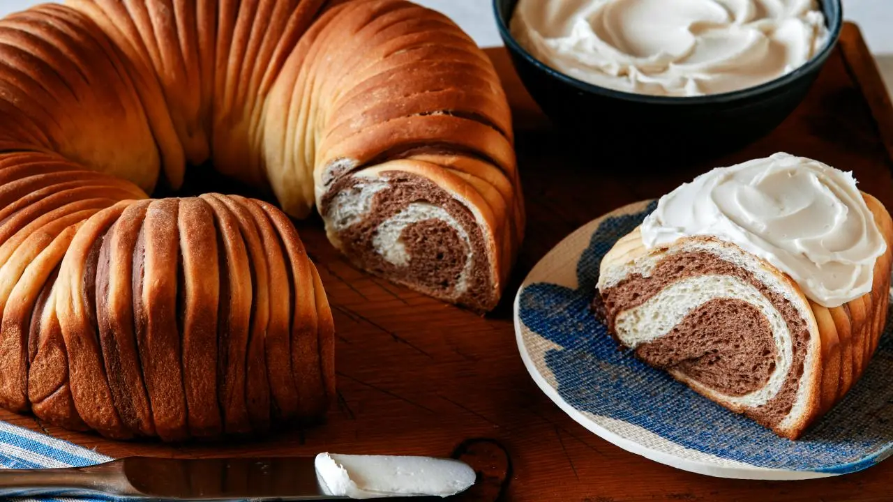 Chocolate Cinnamon Roll Wool Bread Recipe | Food Network Kitchen | Food ...