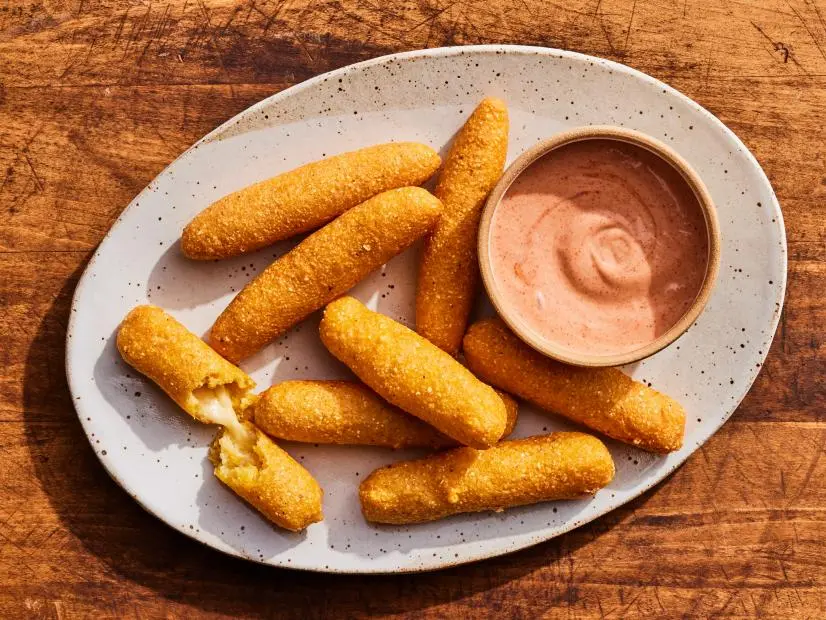 Sorullitos de Maíz y Queso Recipe | Food Network Kitchen | Food Network